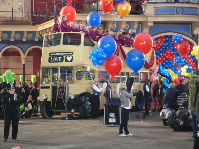 OpenTopBus.co.uk also trading as CLASSIC OMNIBUS - Specialising in the ...